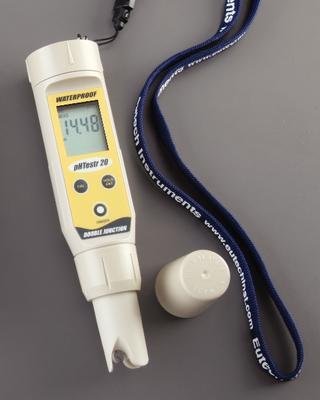 Oakton WD-35634-20 pHTestr 20 pH Tester: Amazon.com: Industrial ...