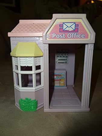 Amazon.com: Fisher-Price Sweet Streets Post Office - Playset - Post ...