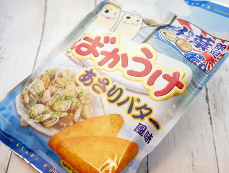 Amazon.co.jp: 千葉限定 ばかうけ あさりバター風味 16枚 (2枚×8袋) ×2袋セットBaka Uke Rice ...