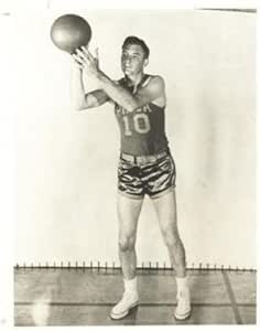 Amazon.com: Sports Memorabilia Joe Fulks Vintage Philadelphia Warriors ...