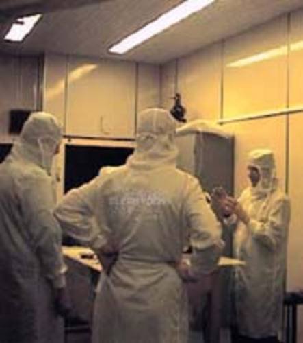 Clean Rooms: 9780953454617: Amazon.com: Books