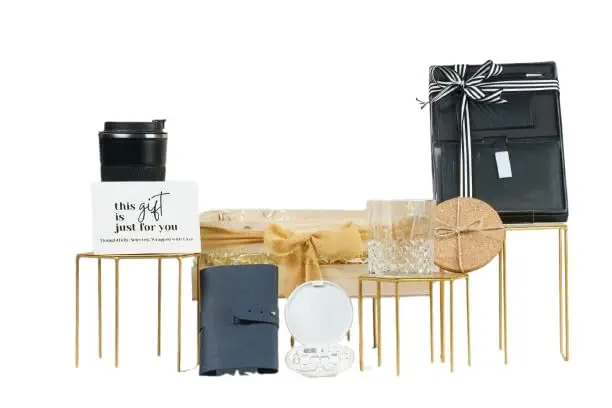 SURPRISE IN A BOX Wooden Gift Hamper – Executive Travel Utility Set ...