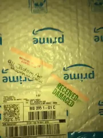 Watch I received an EMPTY PACKAGE on Amazon Live