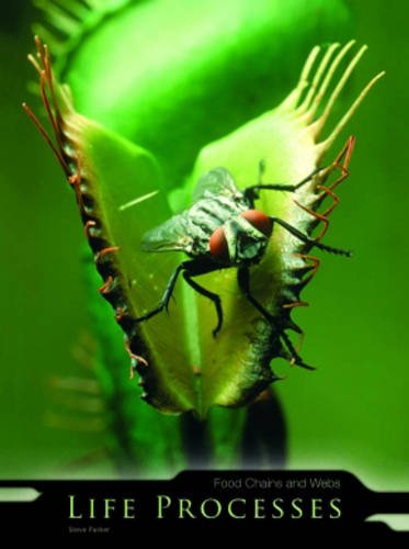 Food Chains and Webs (Life Processes) (Life Processes): Wallace, Holly ...