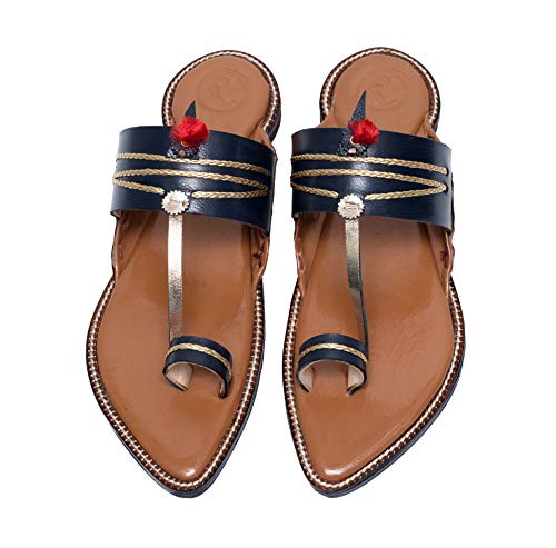 Buy KARVEERA Men's Leather Occur & Blue Plain Kolhapuri Fashion Sandal ...
