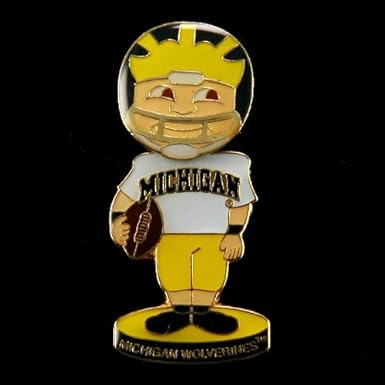 Amazon.com : NCAA Michigan Wolverines Bobblehead Football Player Pin ...
