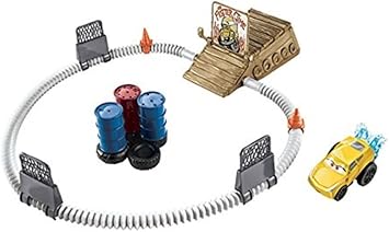 Amazon.com: Disney Pixar Cars 3 Splash Racers Barrel Blowout Playset ...