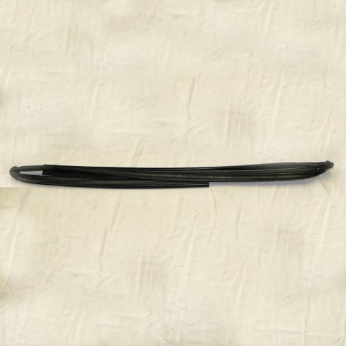 Genuine Toyota 68141-06040 Door Glass Run : Amazon.in: Car & Motorbike