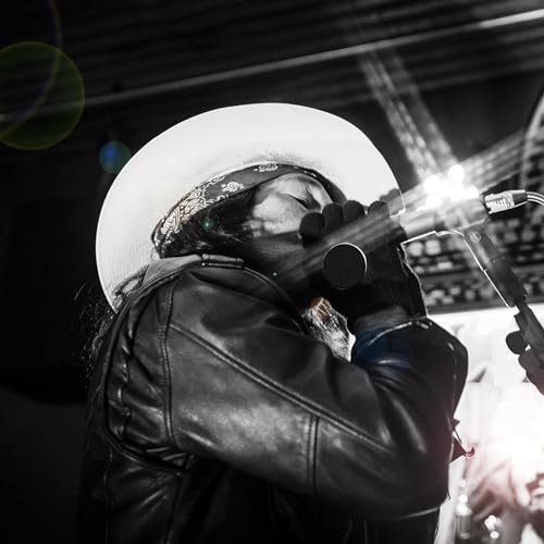 Play Daylon Wear by Daylon Wear on Amazon Music