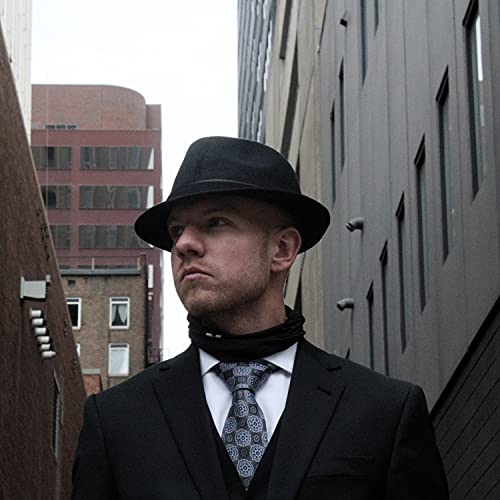 Scar Tattoo de Brandon Riley en Amazon Music Unlimited