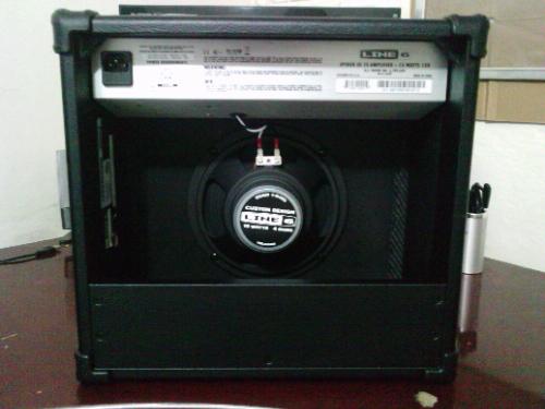 Amazon.com: Line 6 Spider III 15-Watt Guitar Combo Amplifier : Musical ...