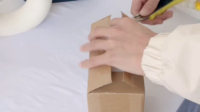 Watch Packaging drop test on Amazon Live
