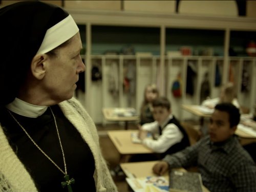 Watch Louie Season 1 | Prime Video