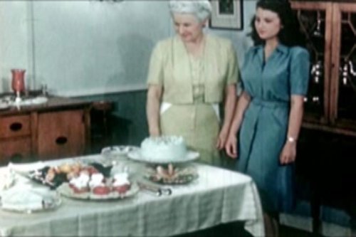 Amazon.com: How To Have A Dinner Party: Arranging a Buffet Supper (1946 ...