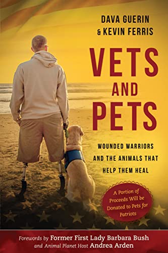 Amazon.com: Vets and Pets: Wounded Warriors and the Animals That Help ...