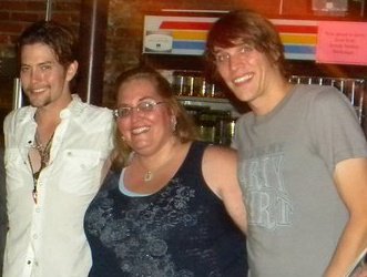 Amazon.com: Laura Braley: books, biography, latest update