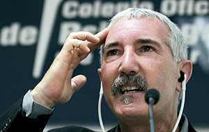 Amazon.in: Kenneth Nowack: books, biography, latest update