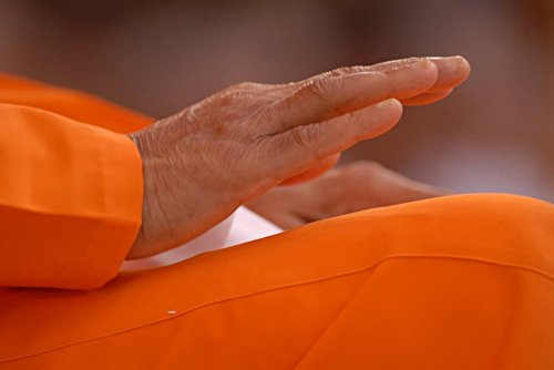 Samriddhi sri sathya sai Baba Divine Hand haath Picture on Sun Board ...