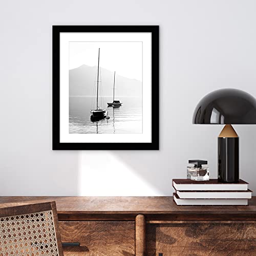 Snapklik.com : Americanflat 10x12 Picture Frame In Black - Displays 8x10