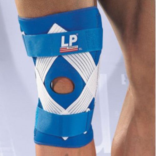 Buy SDA Neoprene PATELLA KNEE STABILISER Support with SPIRAL STAYS ...