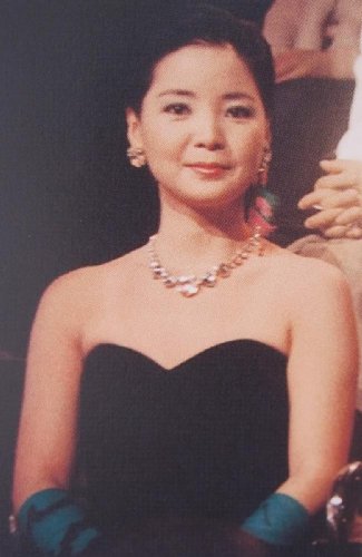 Best of Teresa Teng 9 by Teresa Tang on Amazon Music - Amazon.co.uk