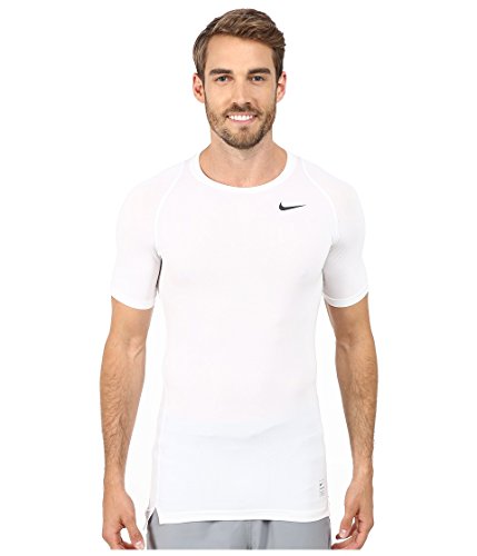 17 Best Men’s Compression Shirts for Recovery & Slimming