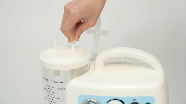 Portable Veterinary Suction Machine 1000ML Portable Veterinary Suction ...