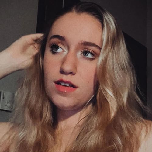 Écouter Friendzone par Nora Jane sur Amazon Music Unlimited