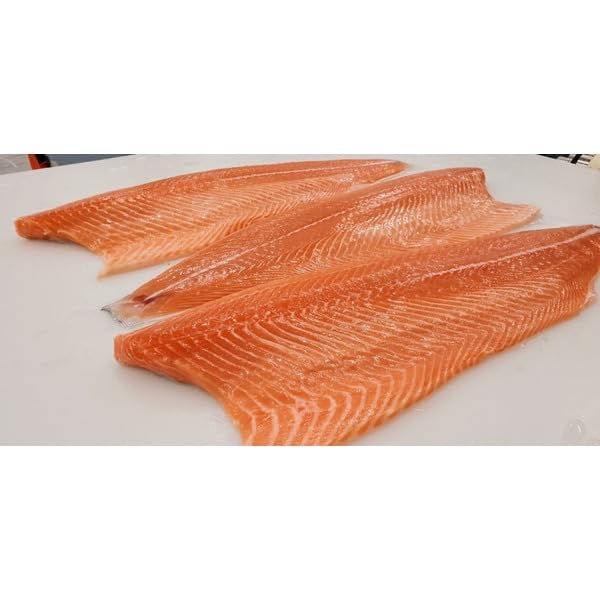 Amazon.com: Metropolitan Market, Fresh Icelandic Salmon Fillet ...