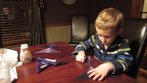 Amazon.com: Yikerz Magnetic Board Game : Toys & Games