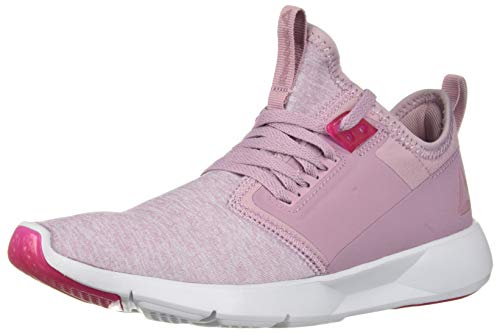 9 Best Running Shoes For Plus-Size Feet (2024), Expert-Approved