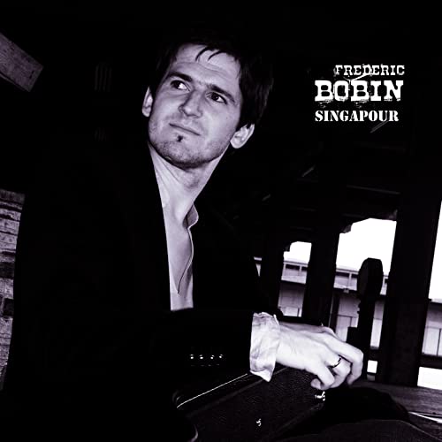 Play Singapour by Frédéric Bobin on Amazon Music