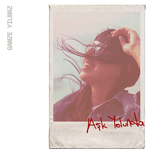Écouter Aşk Yolunda par Gamze Yilmaz sur Amazon Music Unlimited