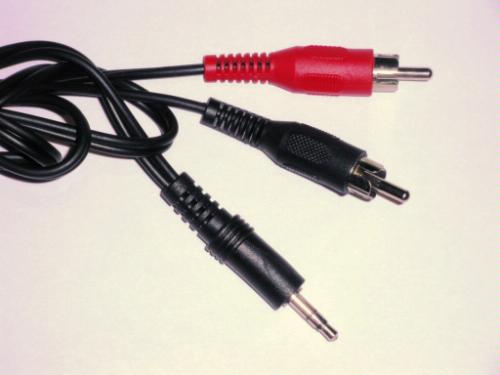 Amazon.com: ER 6FT 3.5mm Mini Plug to RCA Hook Computer To Stereo 6 FT ...