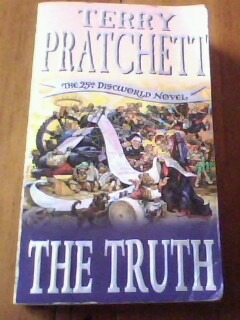 The Truth: Discworld Novel 25: Pratchett, Terry: 9780857524171: Amazon ...