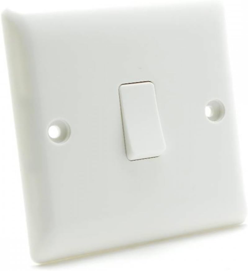 BG Electrical 812-01 Single Light Switch, White Moulded, 2-Way, 16AX ...