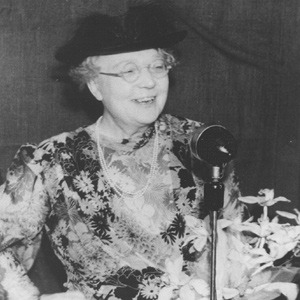 Amazon.com.br: Dorothy L. Sayers: livros, biografia, última atualização