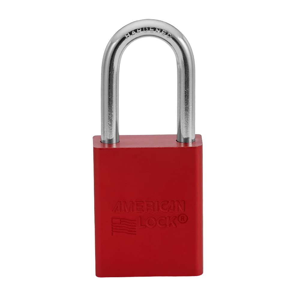 Master Lock Aluminum Red Safety Padlock with 1/4" x 1-1/2" Shackle ...