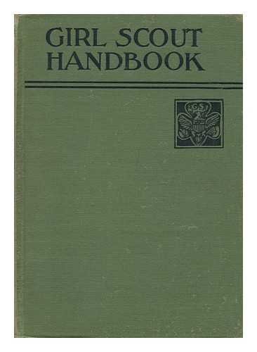 Girl Scout Handbook (1936): Girl Scouts: Amazon.com: Books