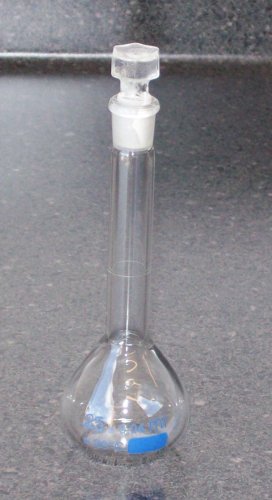 Volumetric Flask 25ml Chemistry Glassware: Amazon.com: Industrial ...