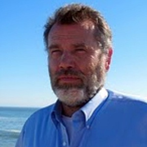 Amazon.com: Dr. Steven Stiles: books, biography, latest update