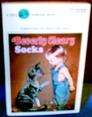 Socks: Cleary, Beverly: 9780440700012: Amazon.com: Books