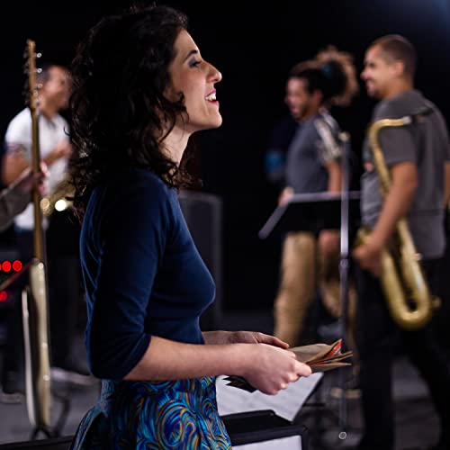 Amazon.com: Quatro Movimentos (Four Movements) : Mariri Tabacow ...