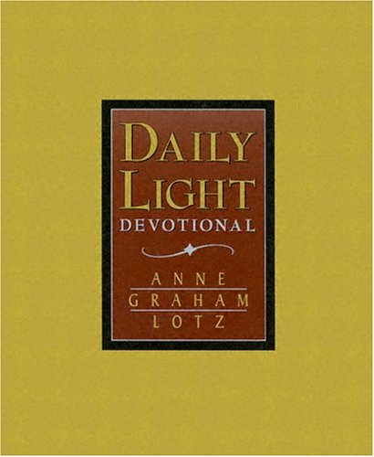 Amazon.com: Daily Light Devotional (Brown Leather): 9780849954641: Lotz ...