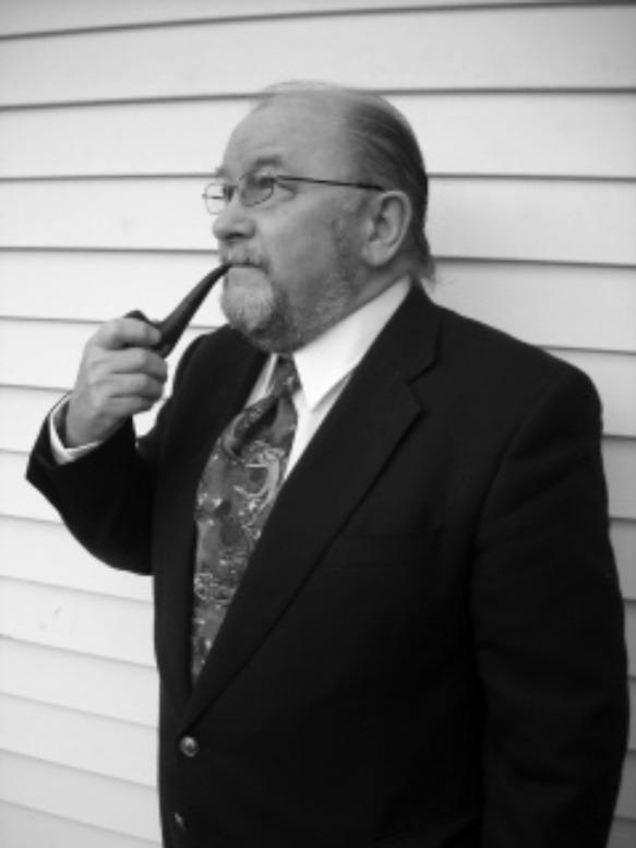 Amazon.com: Back to Bataan [VHS] : John Wayne, Anthony Quinn, Beulah ...