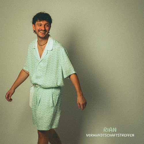 Verwandtschaftstreffen Song von RIAN aus dem Album Verwandtschaftstreffen auf Amazon Music