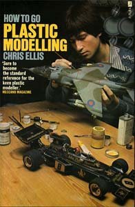 PLASTIC MODELLING (HOW TO GO S): Chris Ellis: 9780860071594: Amazon.com ...