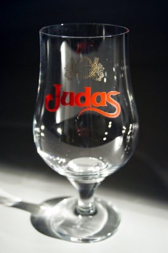 Judas Belgium Beer Glasses (Set of 2) : Amazon.co.uk: Home & Kitchen
