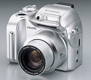Amazon.com : Fuji FinePix 2800 Zoom 2.1 Megapixel Digital Camera ...