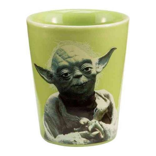 Star Wars Yoda Ceramic Shot Glass: 9781223070773: Amazon.com: Books